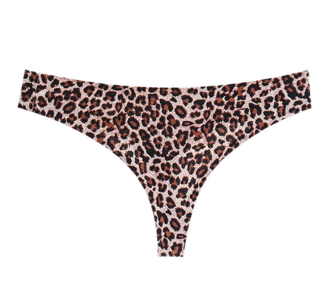 The Invisibabe Seamless Thong - Leopard Print – Wundrwear